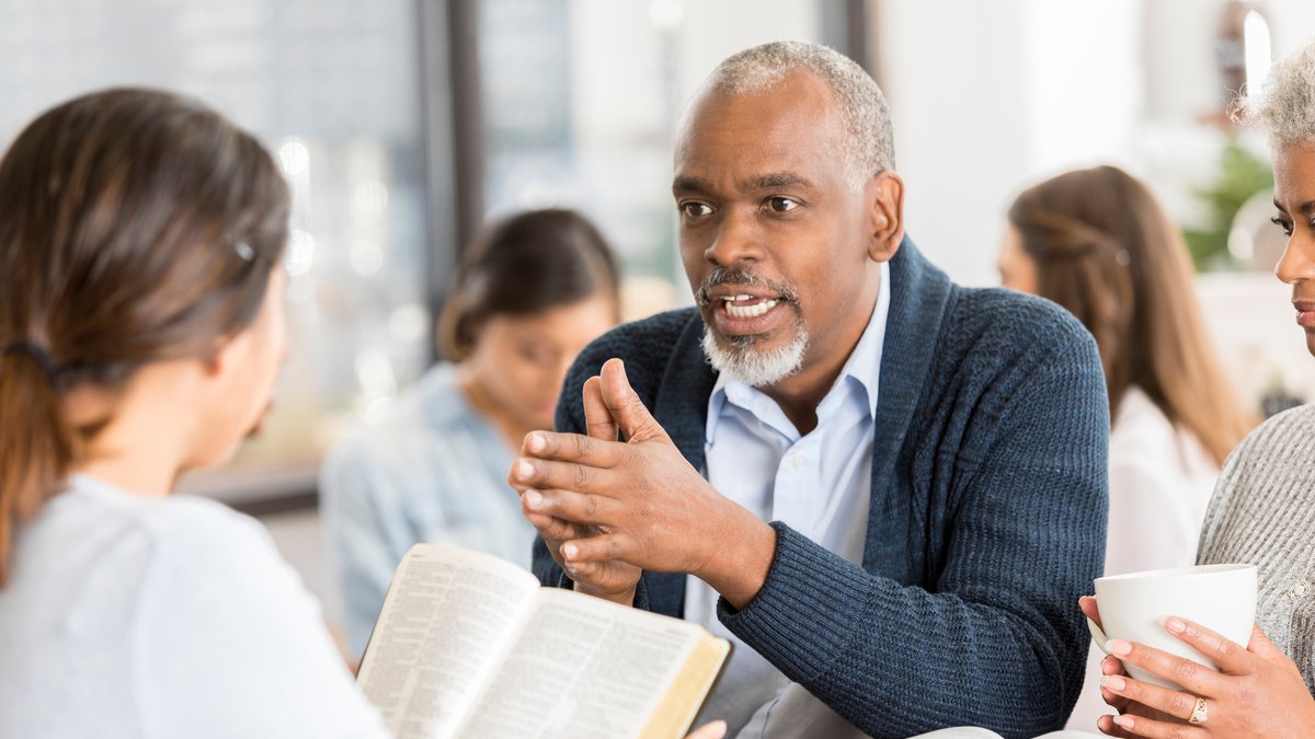 10-Minute Talks: Atheism in debate | The British Academy