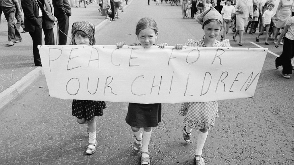 10-Minute Talks: The history of Belfast, a strange case of shared ...